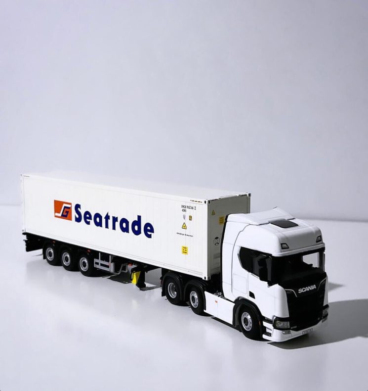 Scania R 6x2 skeletal trailer+40ft reefer container"Seatrade",WSI Truck ...