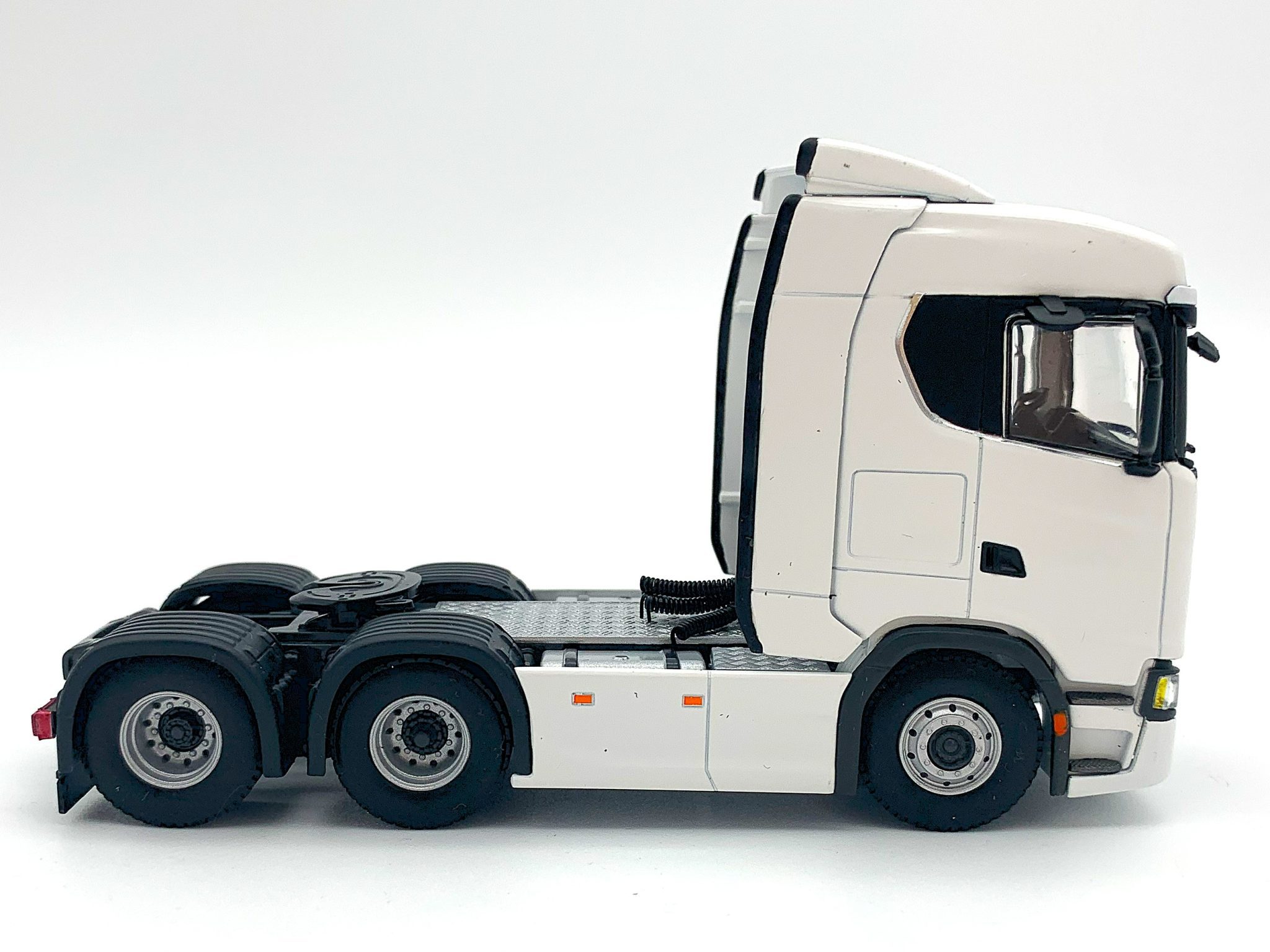 Scania S normal CS20N 6x2 tag axle,WSI Truck Models - Modeltruckland