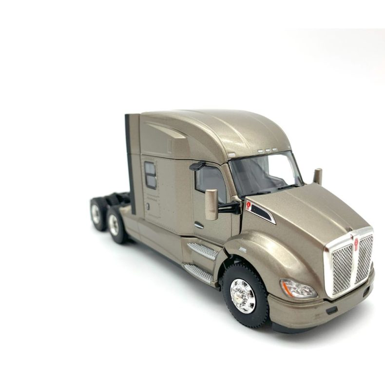 Kenworth T680 6x4 silver,WSI Truck Models - Modeltruckland