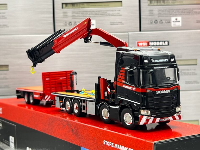 Scania R highline riged flatbed truck Palfinger crane combi Mammoet WSI ...